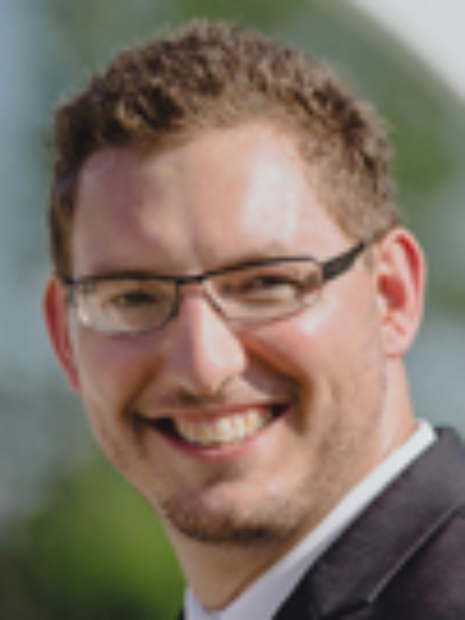 Meet Our Faculty | Loras College | 12:1 Student Faculty Ratio | Loras ...