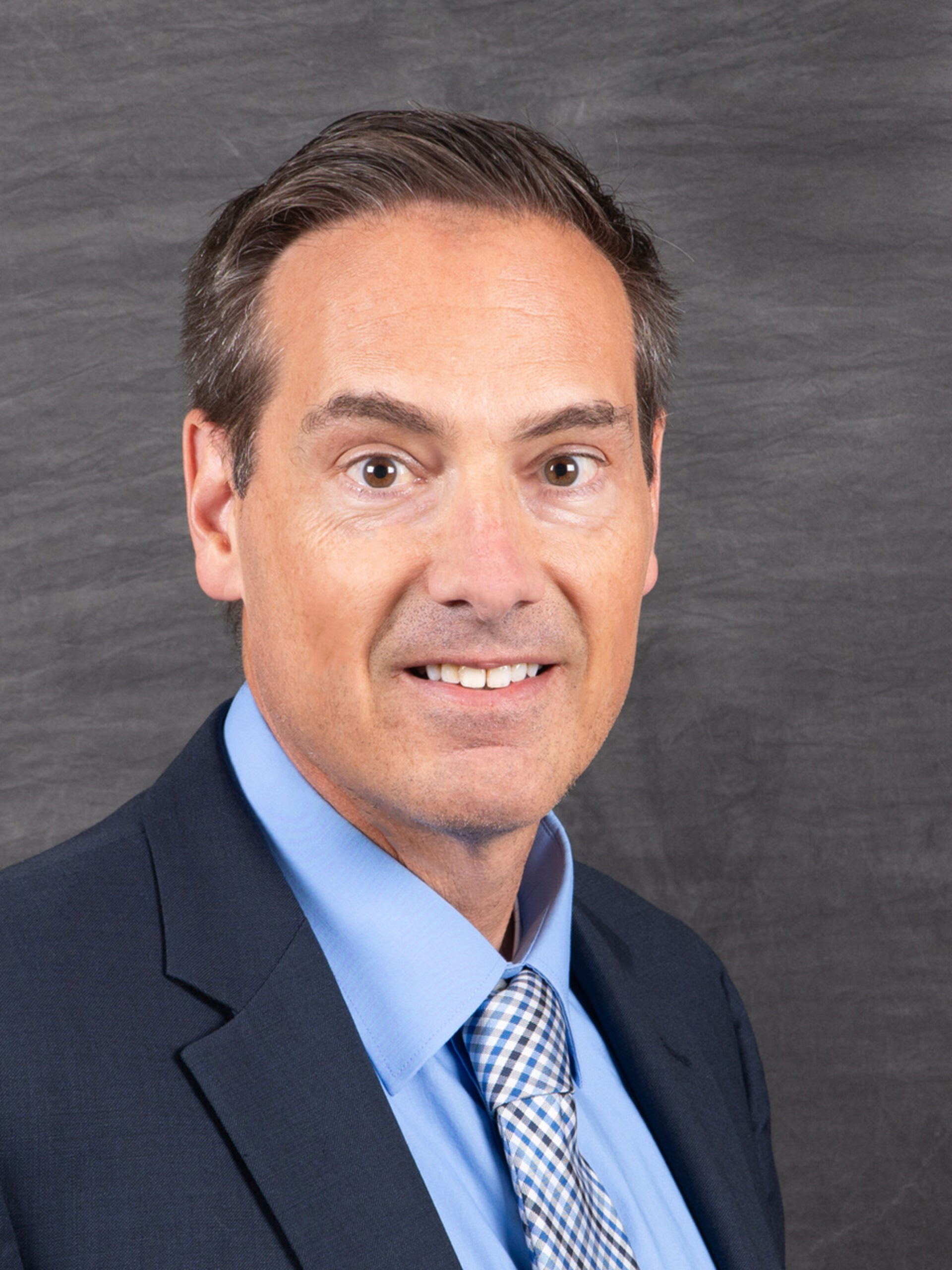 Meet Our Faculty | Loras College | 12:1 Student Faculty Ratio | Loras ...