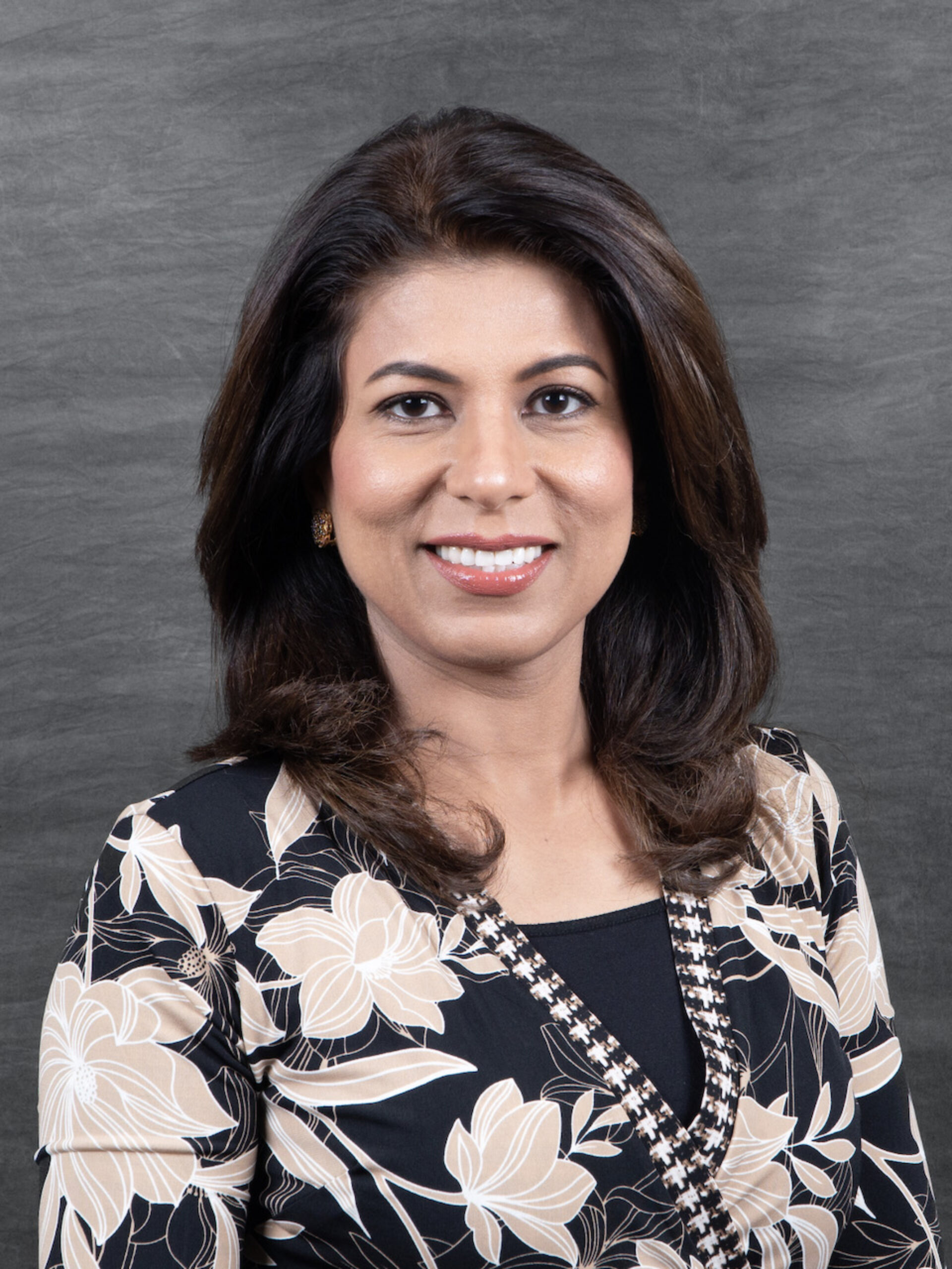 Tania Tauseef | Interfaith Outreach Coordinator | Loras College