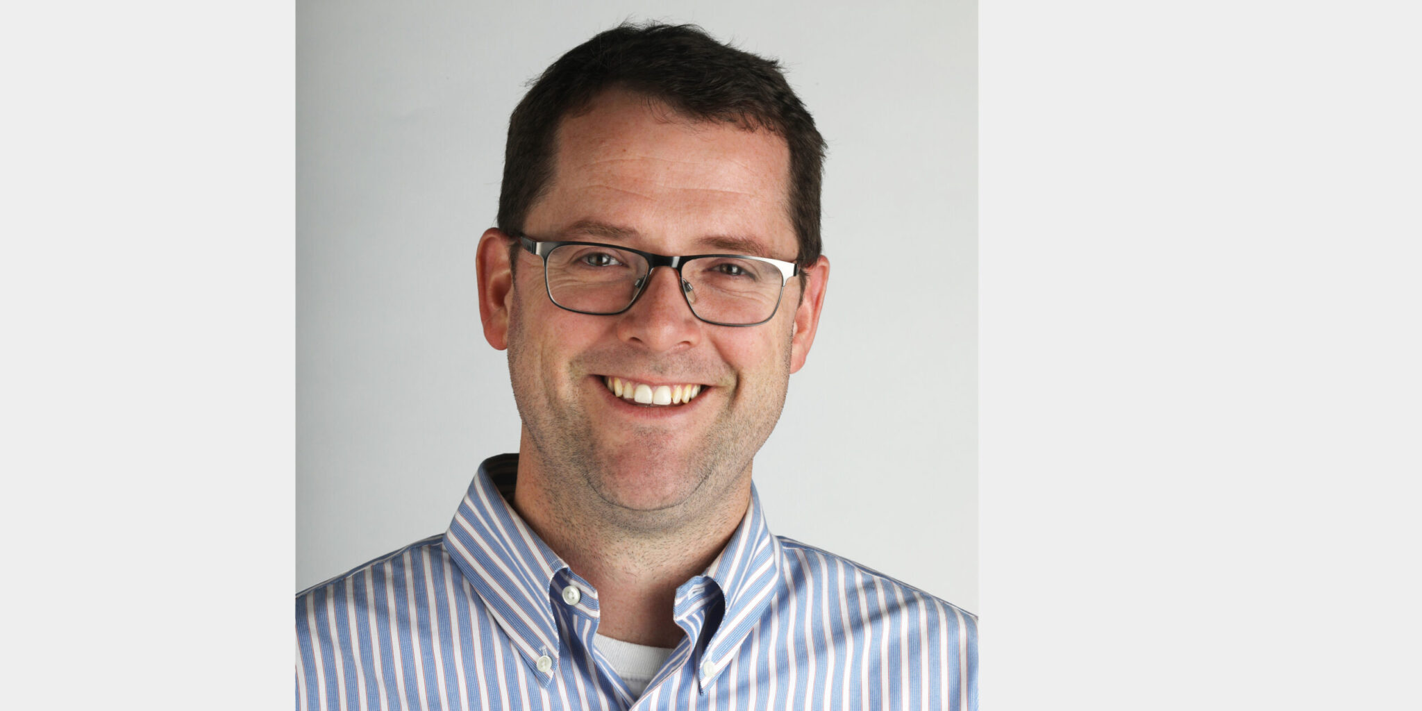 Andrew Ryan (‘99) Wins Journalism Award | Loras Alumni | Loras College