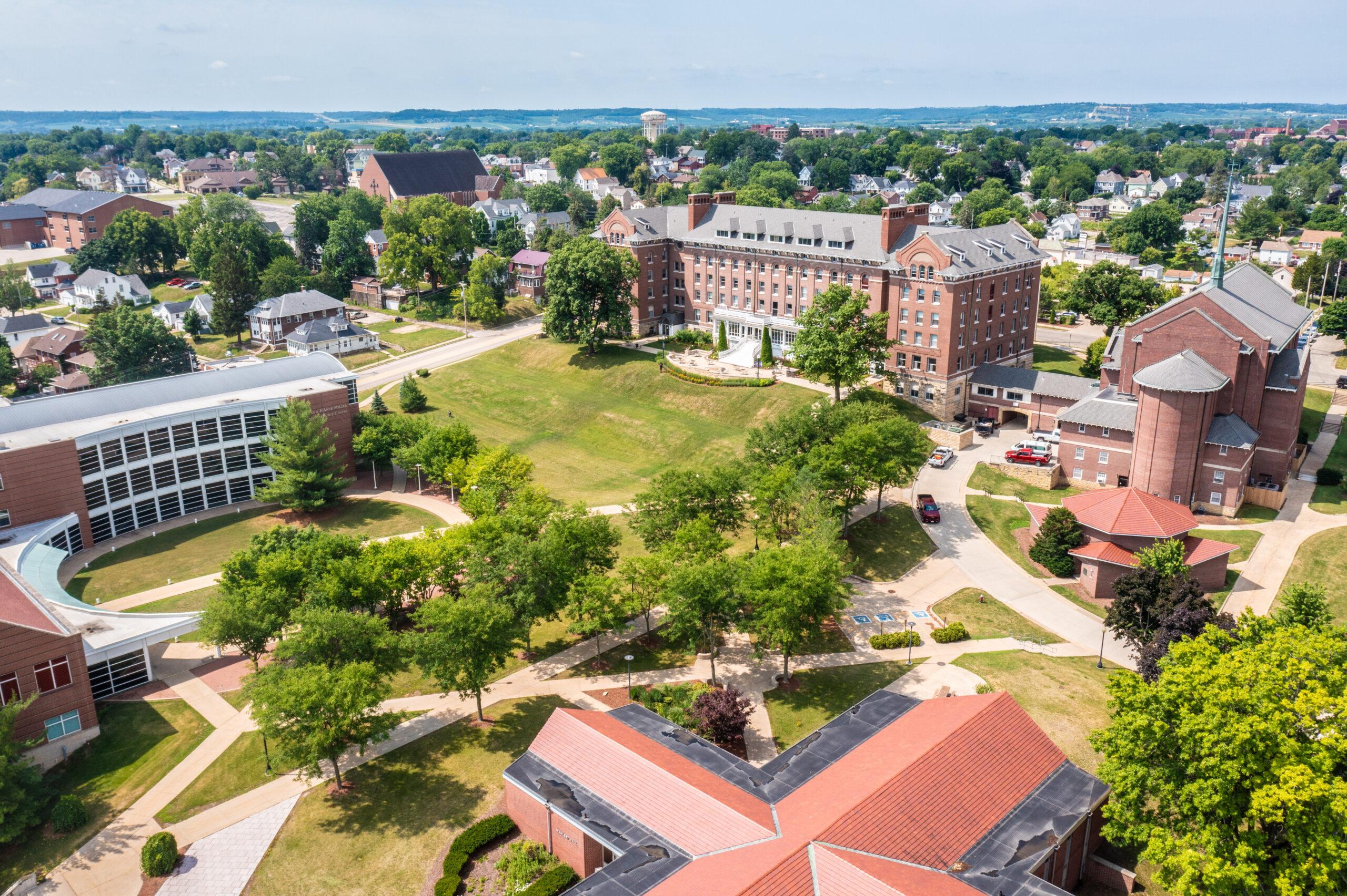 Loras College Earns Top 2026 Rankings | Loras College