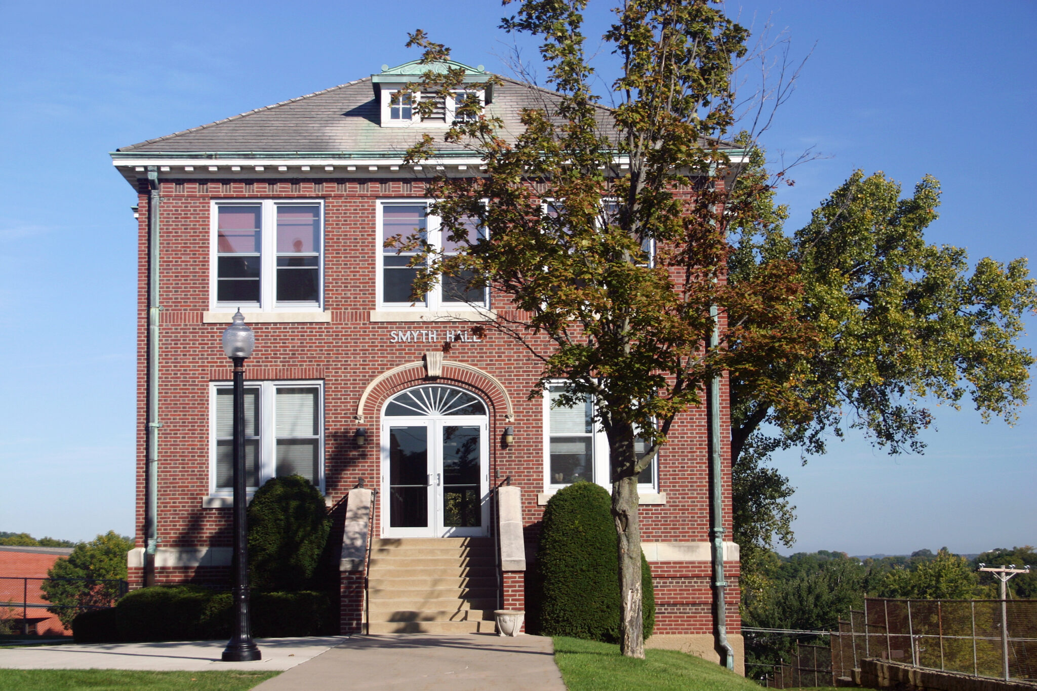Campus Housing and Residence | Life at Loras | Dubuque, Iowa | Loras ...